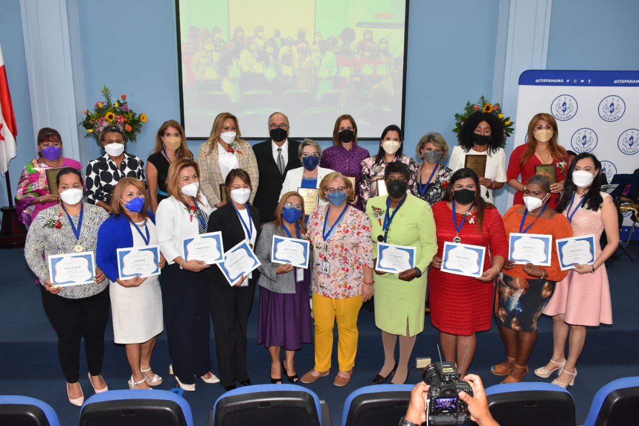 Reconocen su esfuerzo y trabajo en "Día Internacional de la Mujer ...