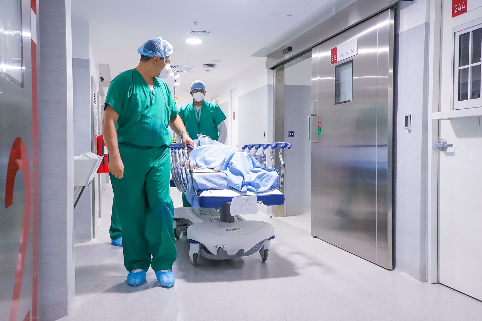 Enfermeras listas para el traslado de pacientes – CSS Noticias