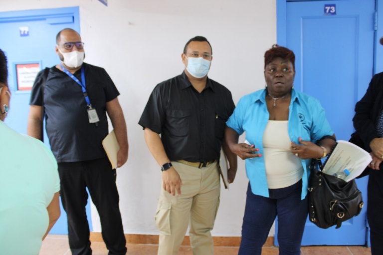 Comisión de Salud de la JD inicia gira en instalaciones de la CSS en ...