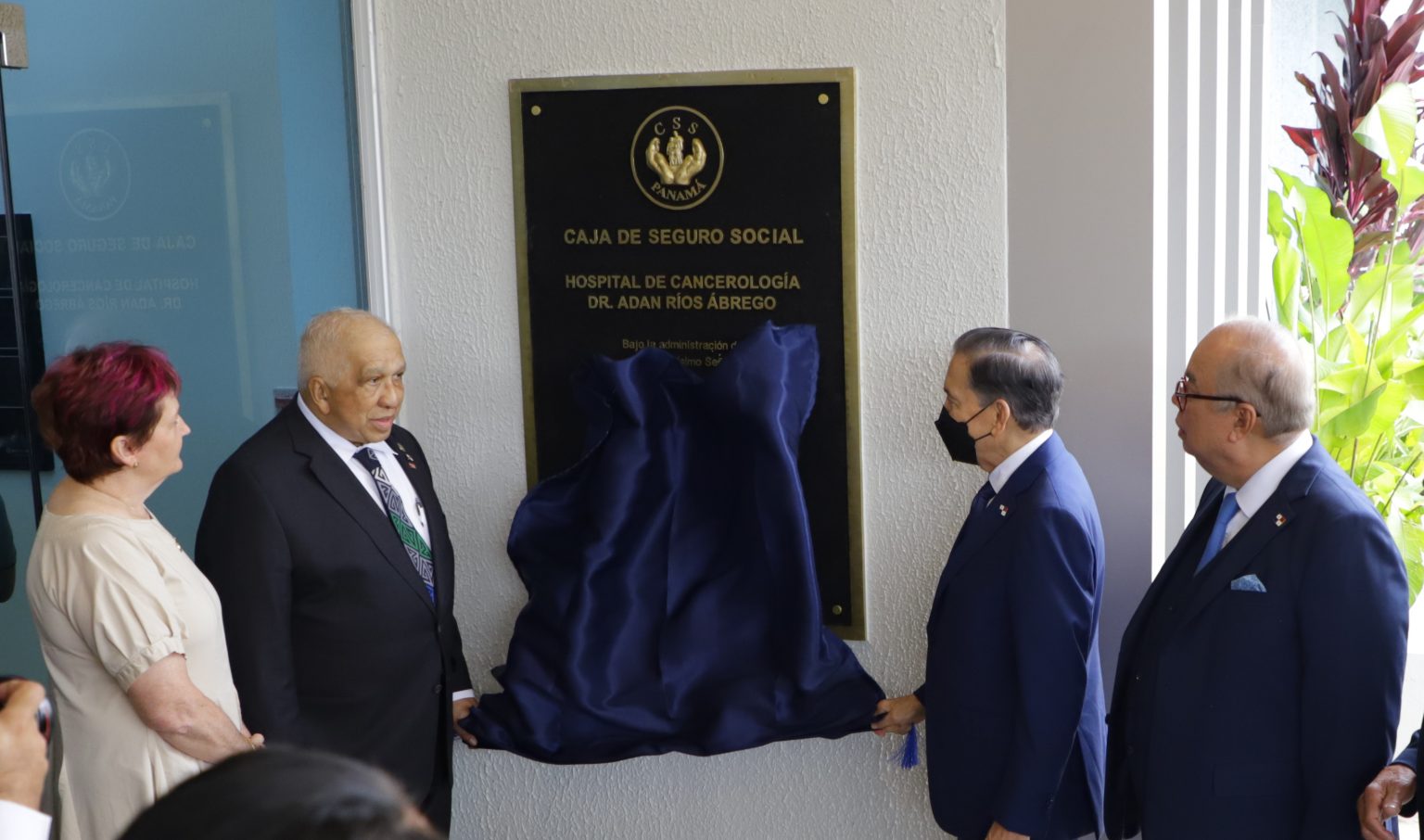 Inauguran Hospital de Cancerología “Dr. Adán Ríos Ábrego” en Ciudad de ...